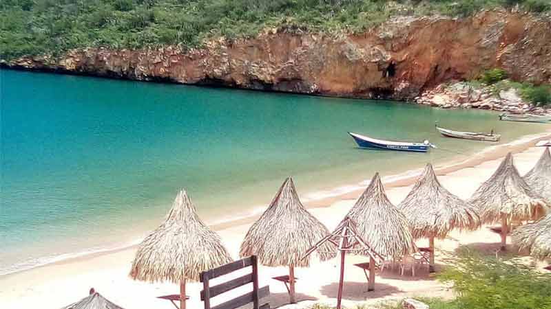 Playa Manare, Eje Turístico Mochima - Estado Sucre - CEPITUR-SUCRE